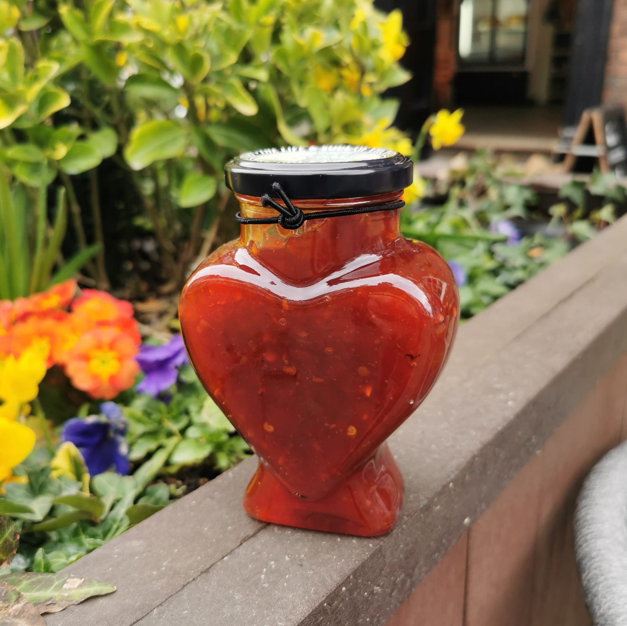 Tracklements Fresh Chilli Jam Heart Jar 350g - Zest for Taste
